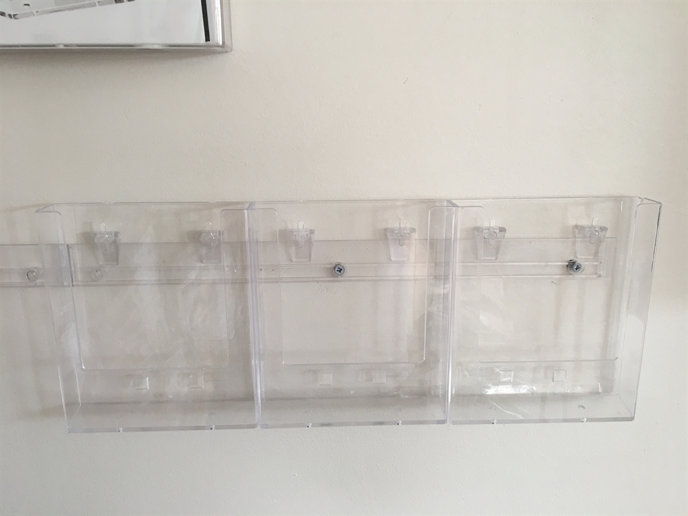 Brochureholder A4 Vægsystem 16 Rum - 245-WS16